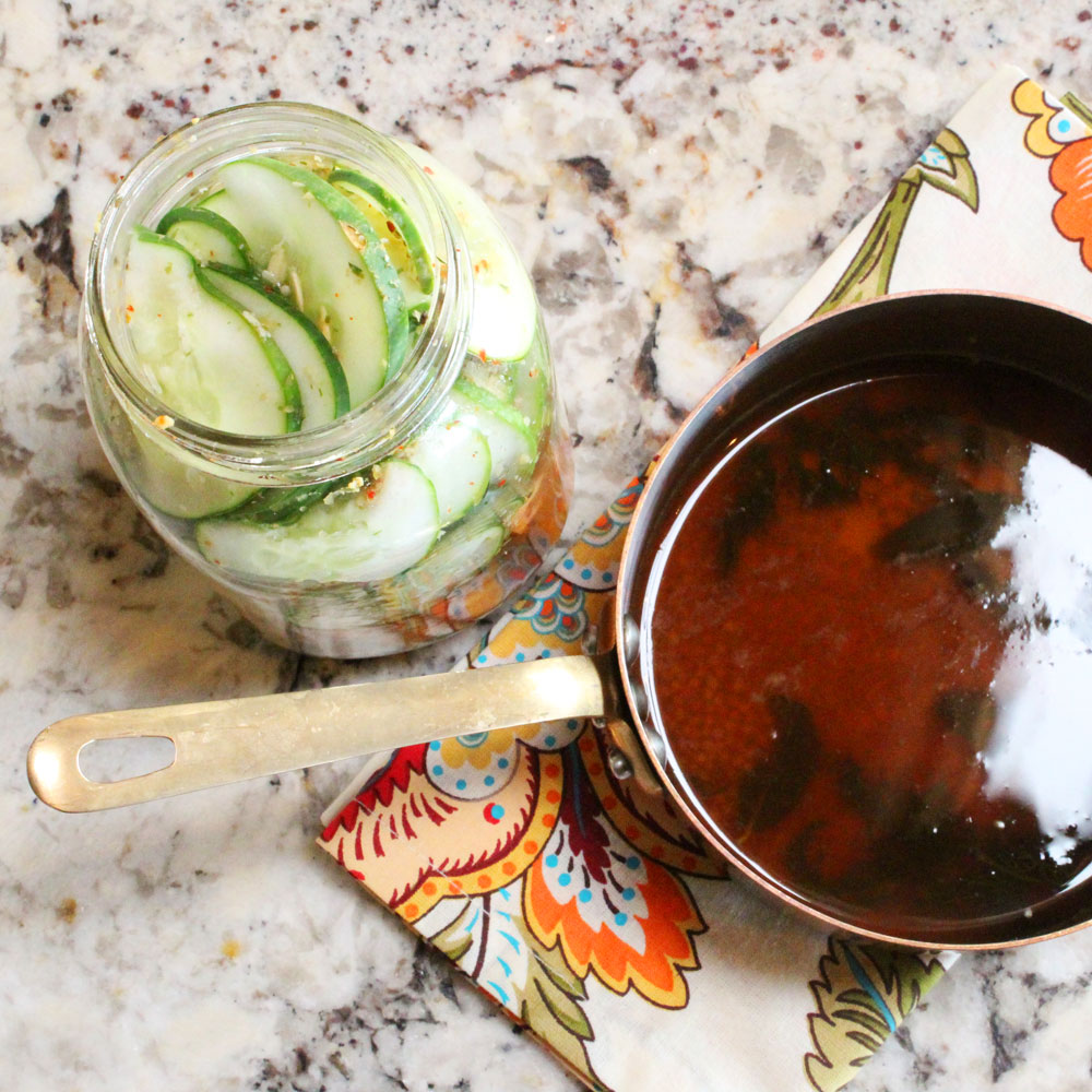 Molly’s Mills Quick Pickles – Molly’s Garlic Goddess Seasonings